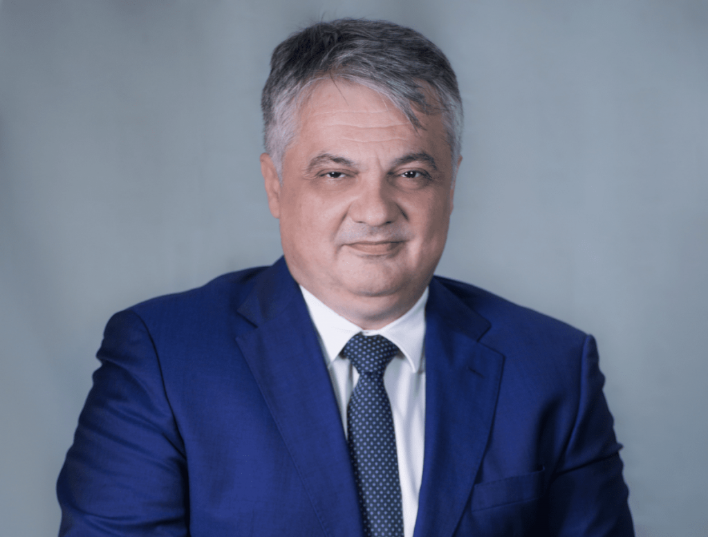 CEO bio - Telekom Srbija